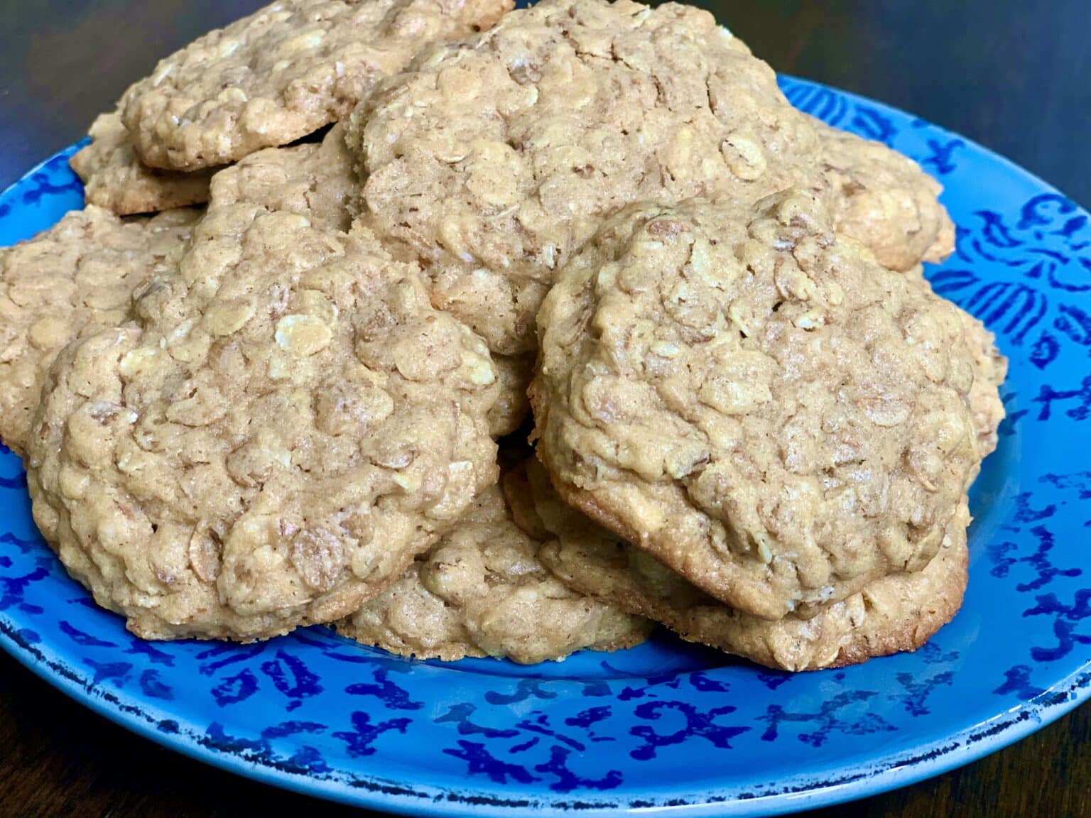 The Best Peanut Butter Oatmeal Cookies